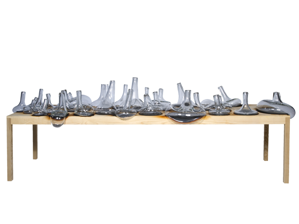 Massive Infection Table by Pieke Bergmans – droog
