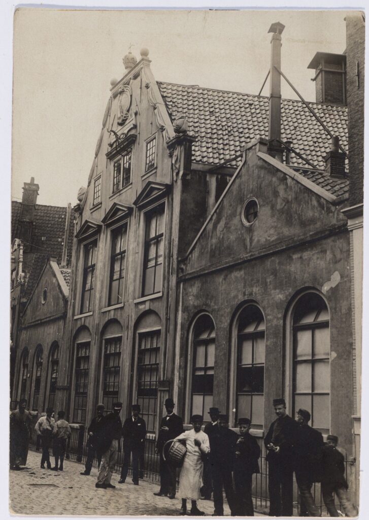 Open from Wednesday again – droog